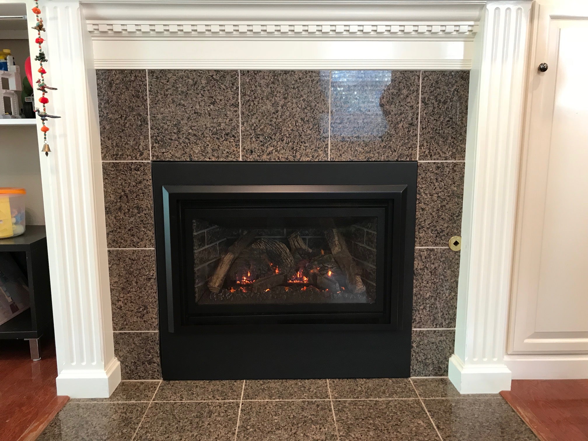 Chaska 29 Installed In ZC fireplace – Custom Fireside